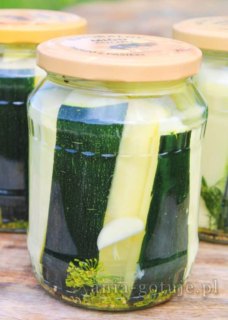 Cukinia marynowana w słoikach na zimę - Ania gotuje